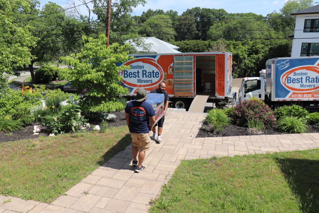 Why Hire a Waltham Moving Service? Waltham Movers